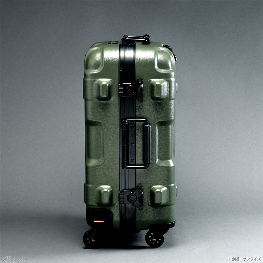 STRICT-G x PROTEX Mobile Suit Gundam Carrying Cases Available from ...